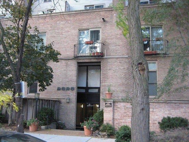 2828 N Burling St Apt 208, Chicago, IL 60657