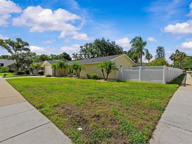 2828 Bridlewood Ct, Palm Harbor, FL 34683