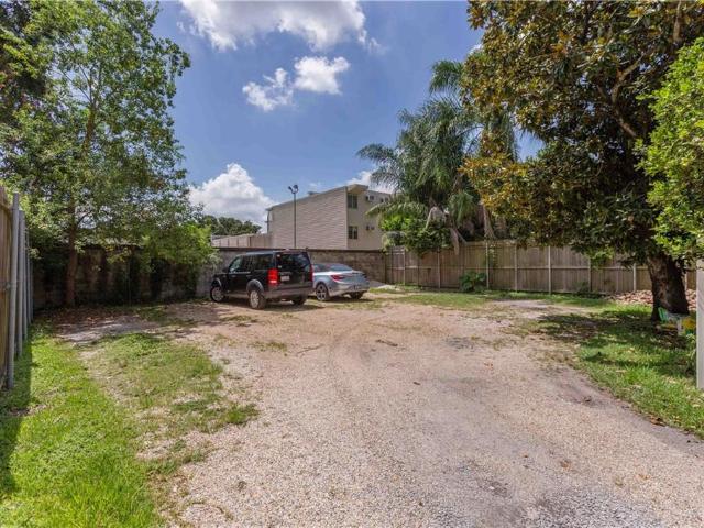 2828 Camp St, Unit 7, New Orleans, LA 70115 | Compass