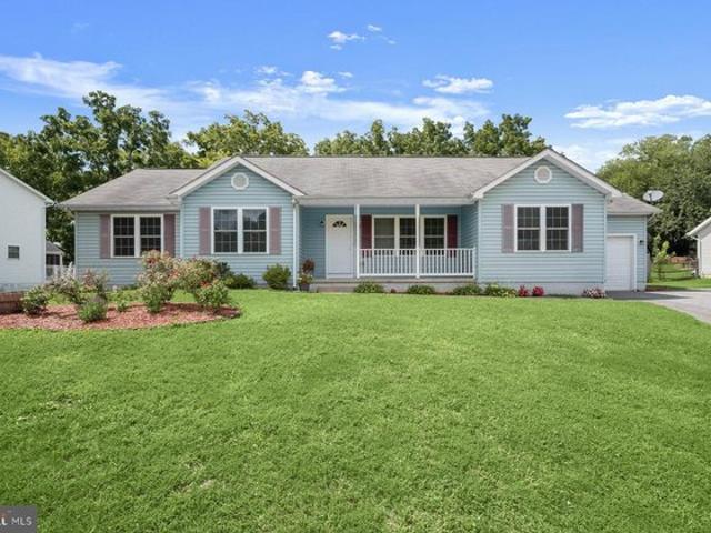 2828 Graybill Ct, New Windsor, MD 21776