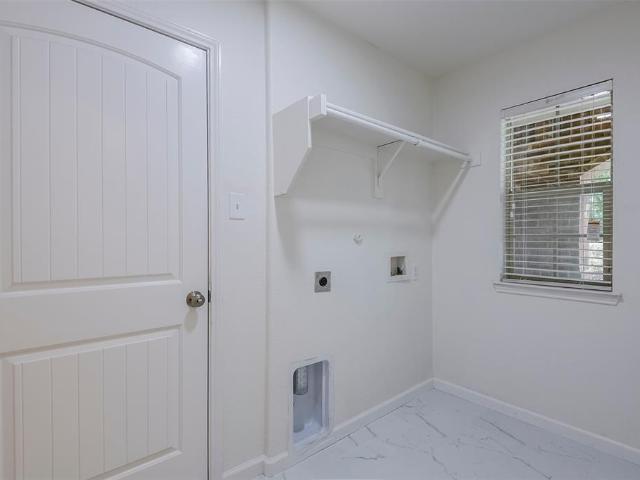 2828 Houston Wood Drive