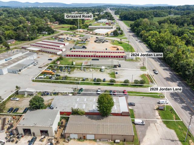 2828 Jordan Lane