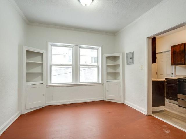 2828 South Moreland Blvd 2 Bedroom Apartment for Rent at 2828 S Moreland Blvd, Cleveland, OH 44120 Buckeye Shaker