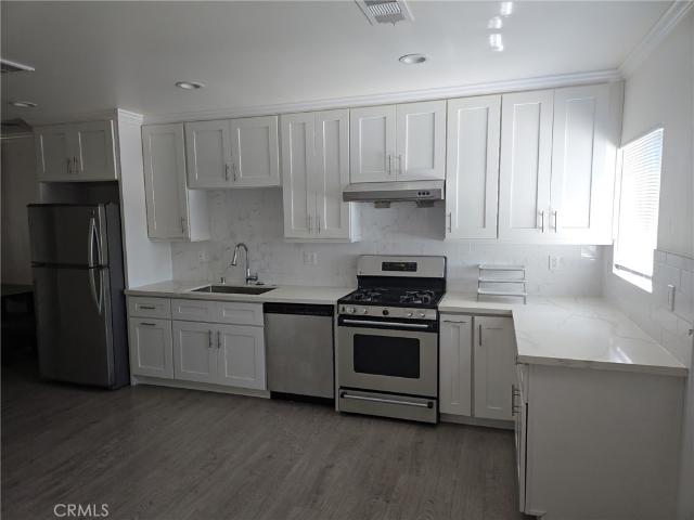 2828 1/2 S 10th Avenue