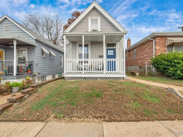 2828 59th St, Louis, MO 63139 | MLS #26015 | Compass
