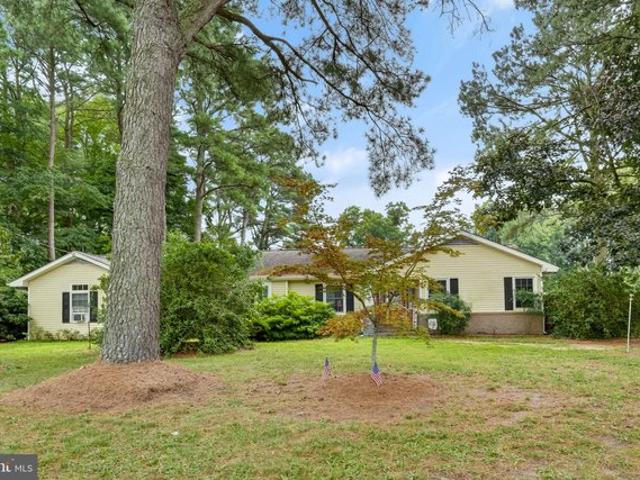 28290 Main St, Hallwood, VA 23359