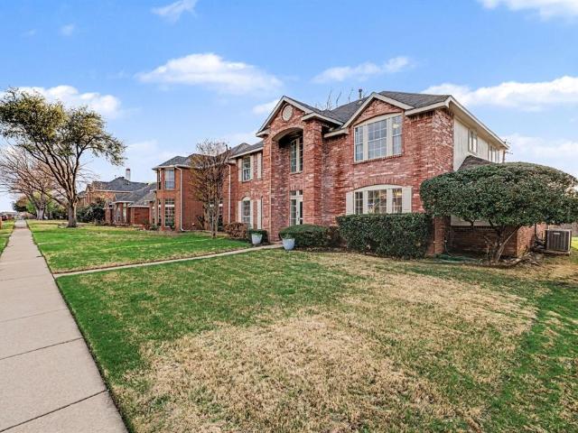 2829 Panorama Dr, Carrollton, TX 75007 | MLS #21161