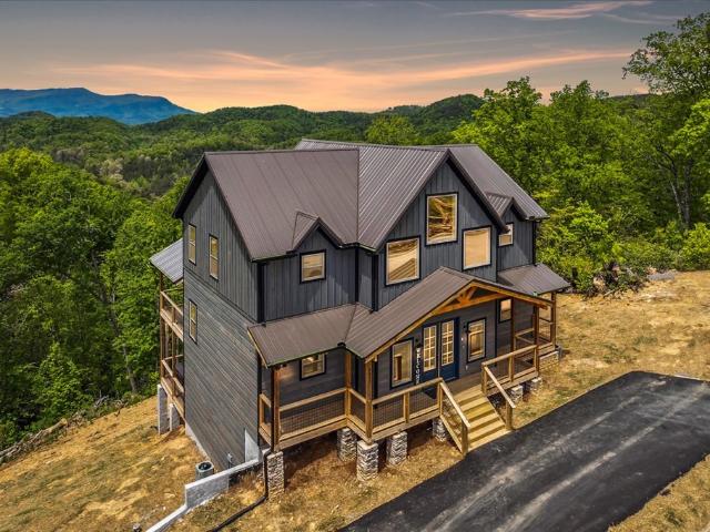 2829 Red Sky Drive