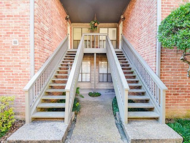 2829 Timmons Ln Apt 161, Houston, TX 77027