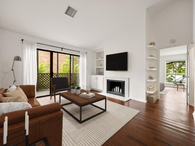 2829 Timmons Ln, Unit 130, Houston, TX 77027 | MLS #27988