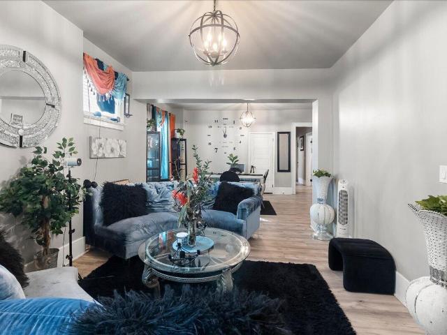2829 W Juneau Ave, Unit 2831