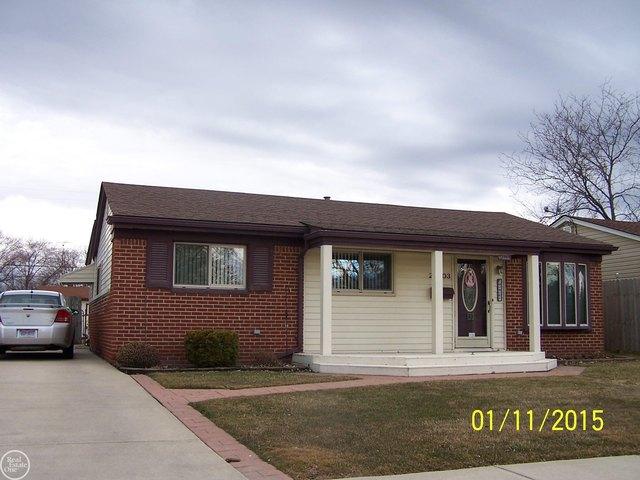 28203 Florence St, Saint Clair Shores, MI 48081