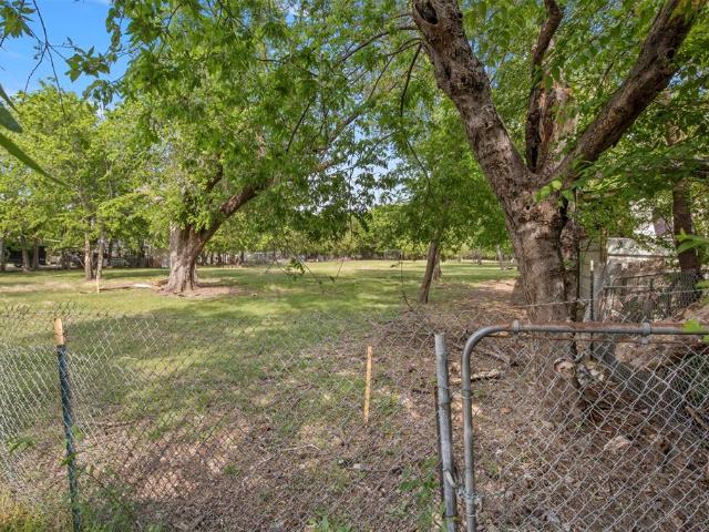 2820 Namur St, Dallas, TX 75227 | MLS #21228