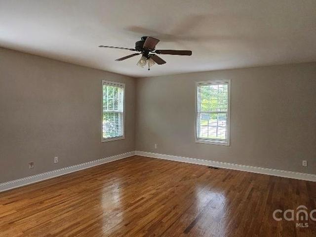 2820 Bellhaven Cir, Charlotte, NC 28214 | MLS #4260 | Compass