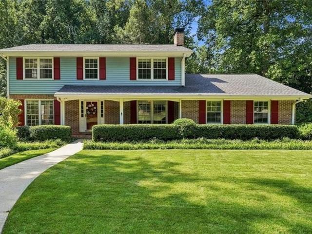 2820 Briarglen Dr, Atlanta, GA 30340