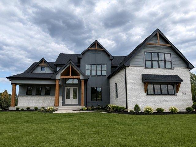 2820 Cross Winds Way, Delafield, WI 53029