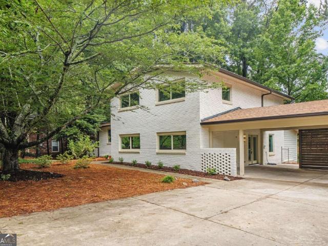 2820 Ponderosa Circle