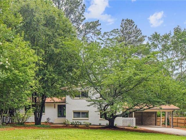 2820 Ponderosa Circle