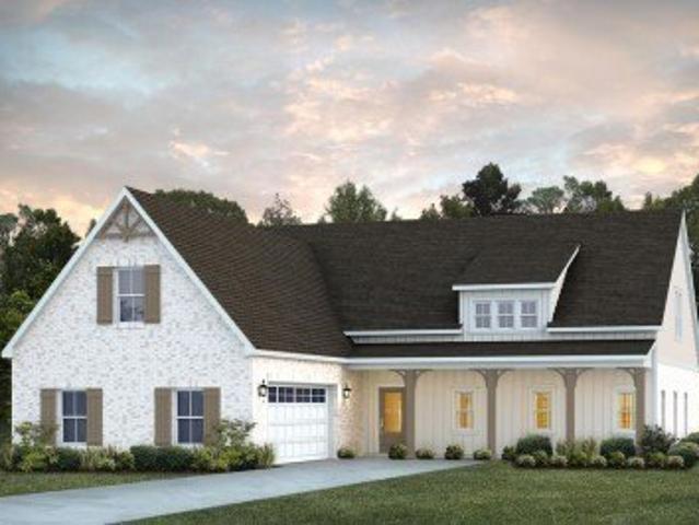 2820 Rainmaker Run Dr, Auburn, AL 36832
