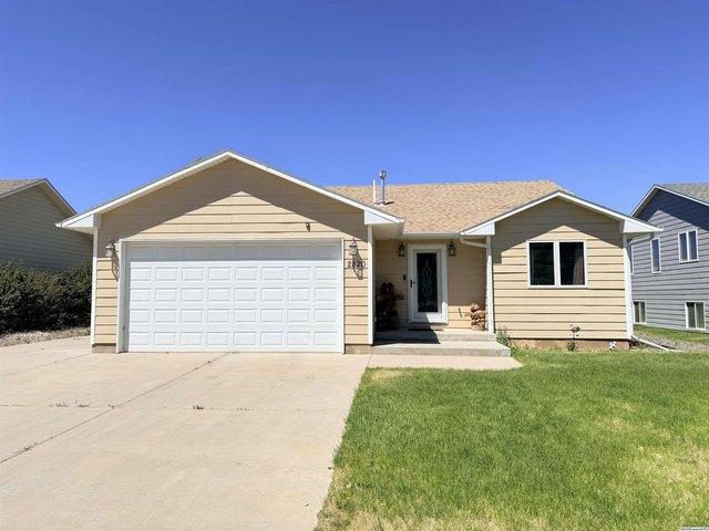 2820 S 18th St, Laramie, WY 82070