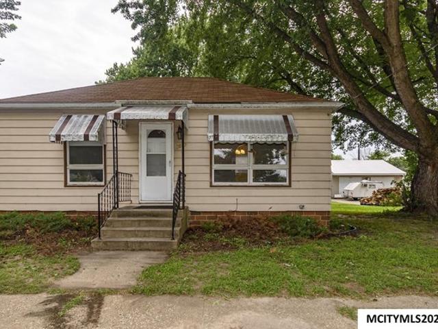 2820 S Adams Ave, Mason City, IA 50401