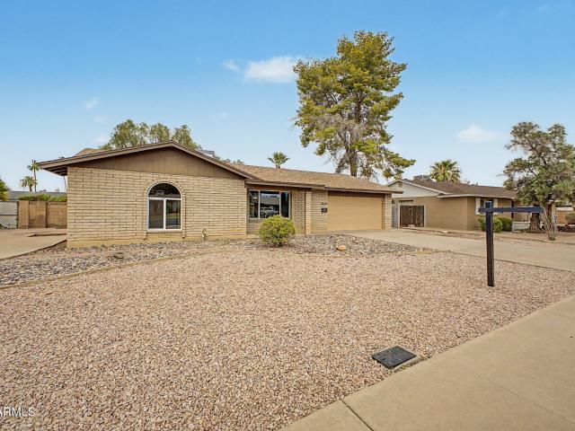 2820 s george drive