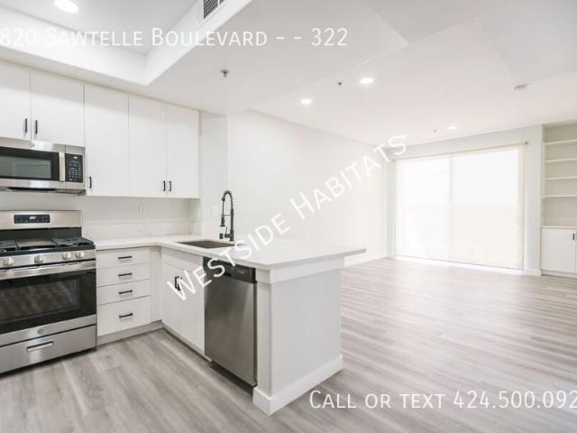 2820 Sawtelle Gorgeous, fully renovated building located in West Los Angeles