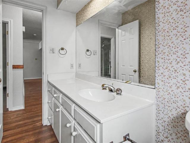 2820 Whitehurst Dr, Fort Worth, TX 76133 | MLS #21277