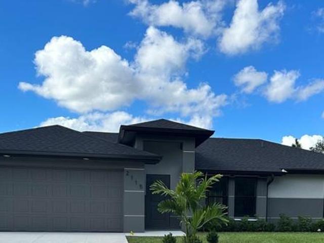 2820 10th St W, Lehigh Acres, FL 33971