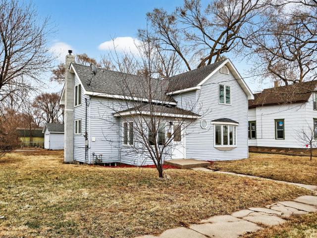 2820 6th Ave, Anoka, MN 55303 | MLS #7047 | Compass