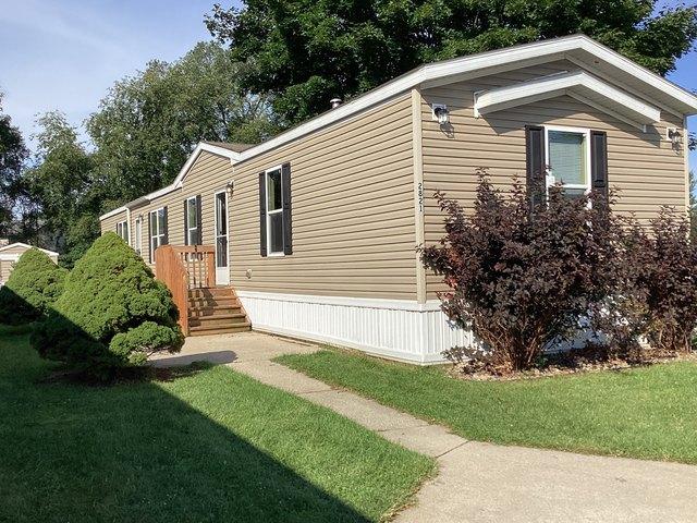 2821 Mallow St, Elkhart, IN 46514