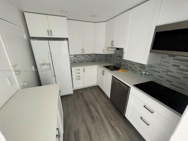 2821 N Miami Beach Blvd #5J, North Miami Beach, FL 33160