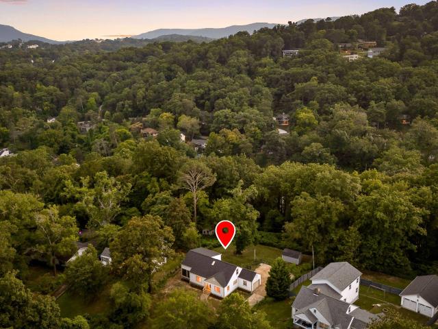 2821 Ozark Road