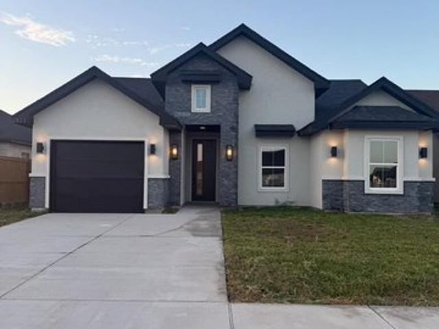 2821 Ari Dr, Brownsville, TX 78526