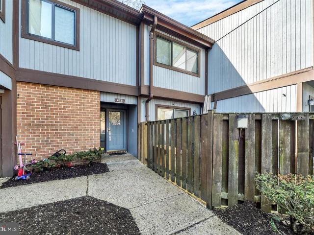2821 Baneberry Court