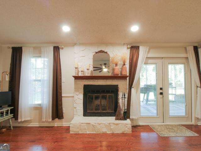 2821 Clayton Drive