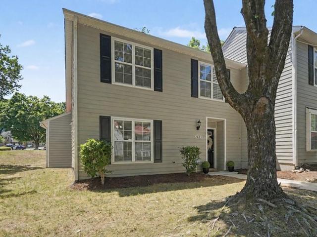 2821 Crestscene Trl, Raleigh, NC 27603