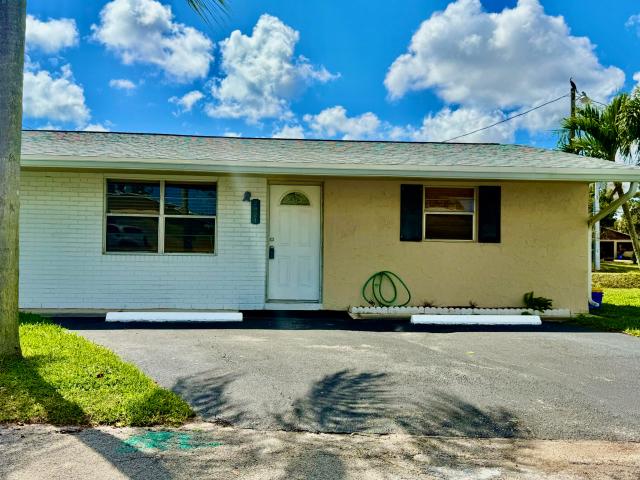 2821 Duke Ln, Delray Beach, FL 33445 | MLS #R11165