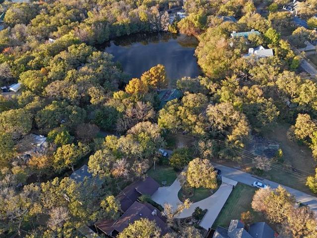 2821 Dove Pond Drive