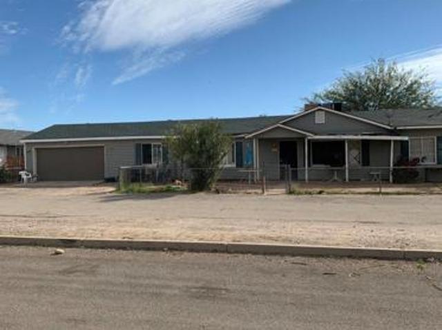 2821 E Tamarisk Ave, Phoenix, AZ 85040