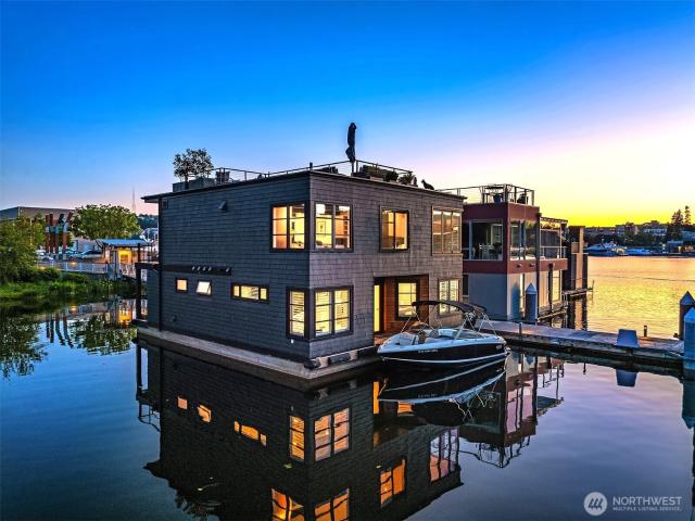 2821 Fairview Ave E, Unit 5, Seattle, WA 98102 | MLS #2504