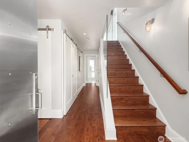 2821 Fairview Avenue E # Unit 4
