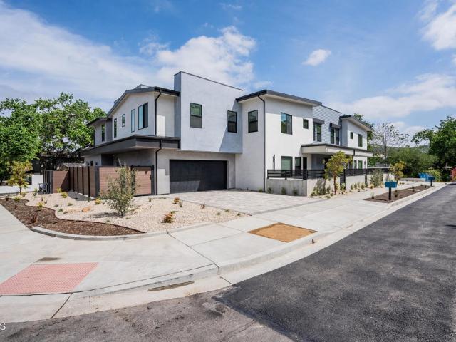 2821 Los Robles Road