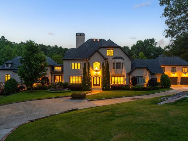 2821 Shook Hill Circle