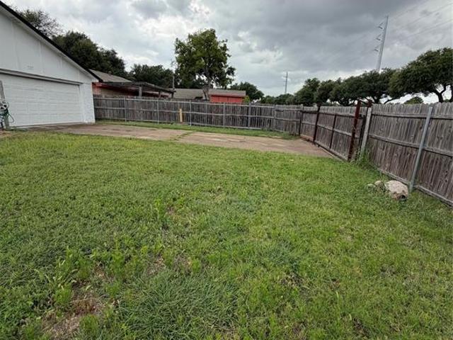 2821 Teakwood Drive
