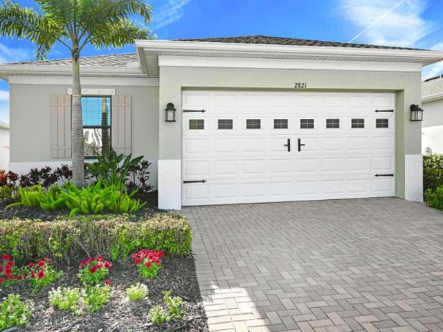 2821 Treasure Cay Ln, Melbourne, FL 32940