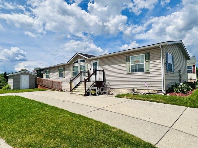 2821 Verona Dr, Northville, MI 48167