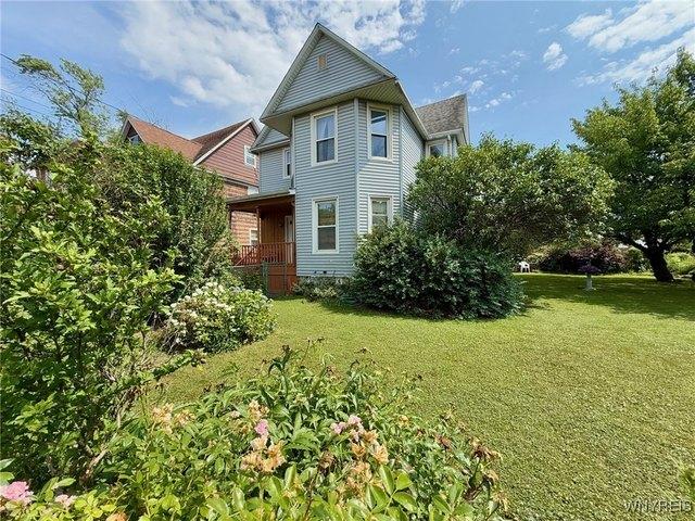 2821 Walnut Ave, Niagara Falls, NY 14301