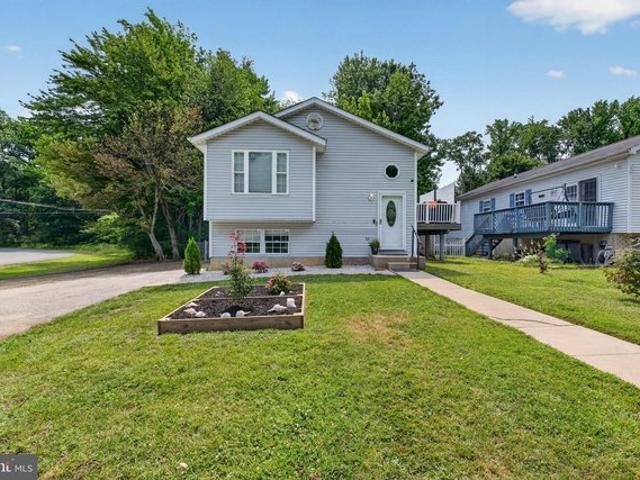 2821 Willow Ave, Sparrows Point, MD 21219