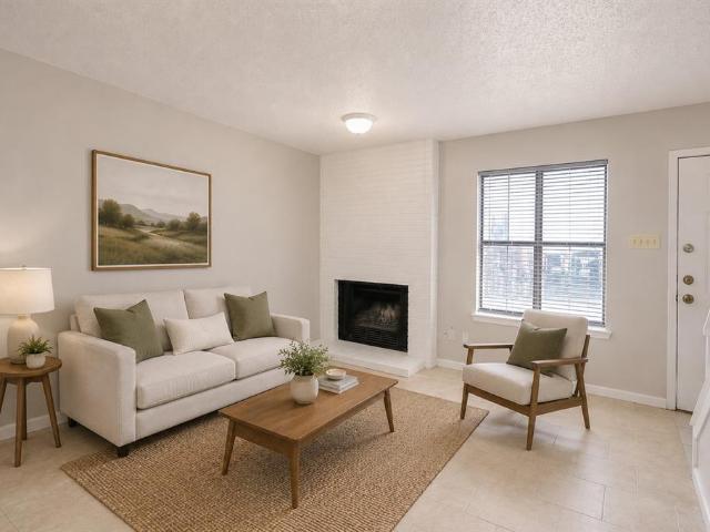 2821 Wimbledon Court